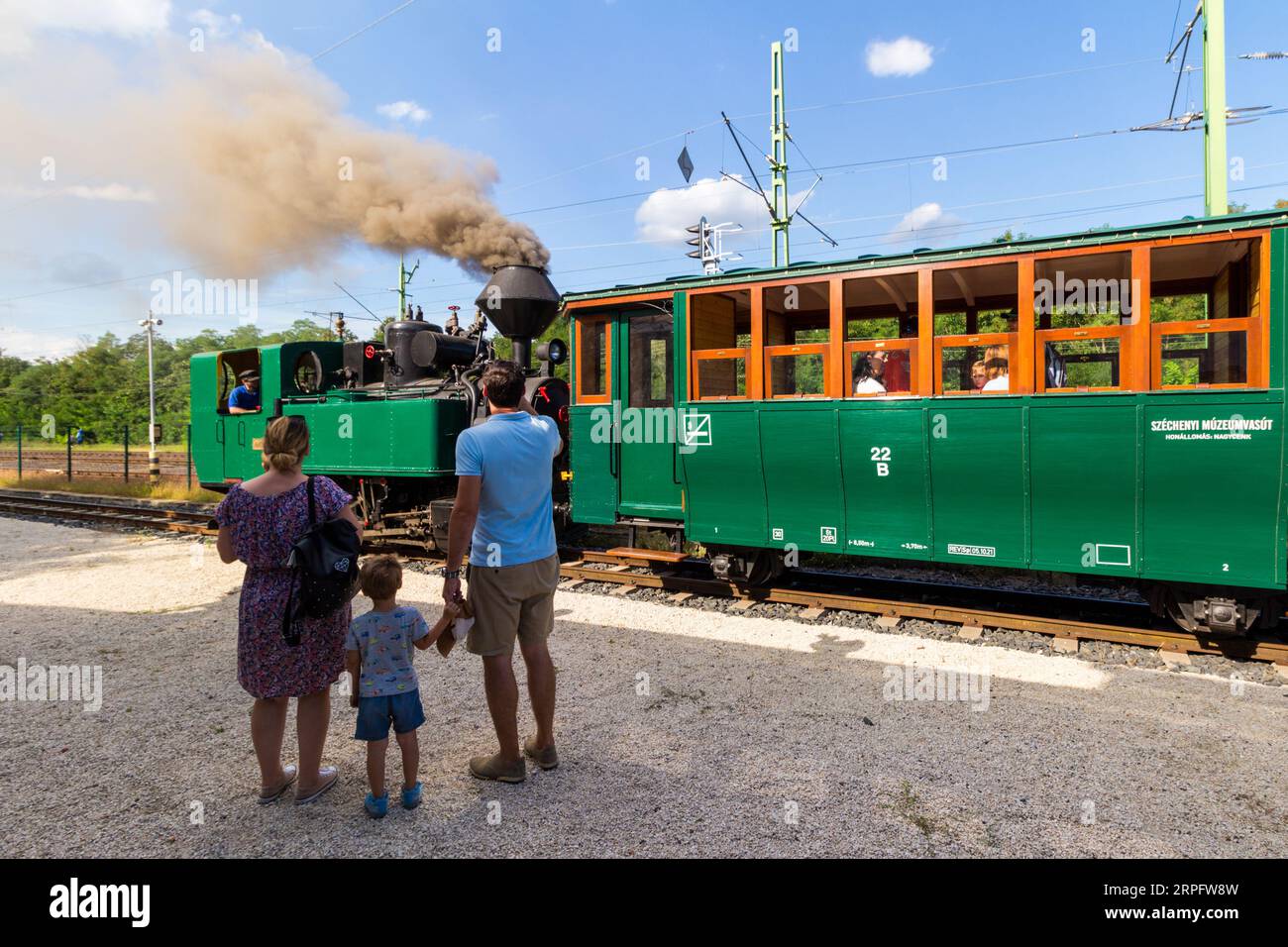 Schmalspurbahn mav -Fotos und -Bildmaterial in hoher Auflösung – Alamy