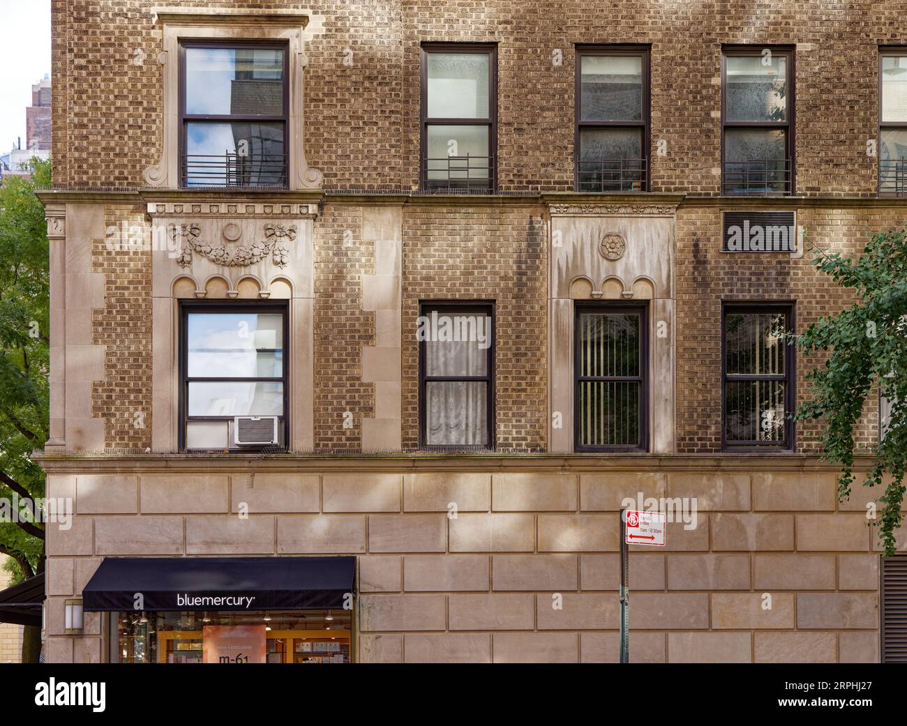 Upper East Side: Das von Emery Roth entworfene Apartmentgebäude an der ...