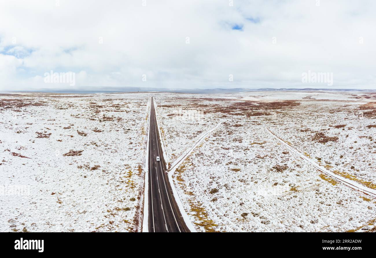 Die Landschaft rund um den Weiler Liawenee und Great Lake nach einem ...