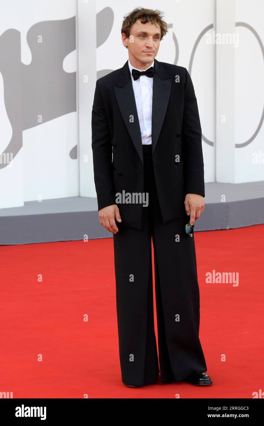 Franz Rogowski bei der Premiere des Kinofilms 'Lubo' auf der Biennale ...