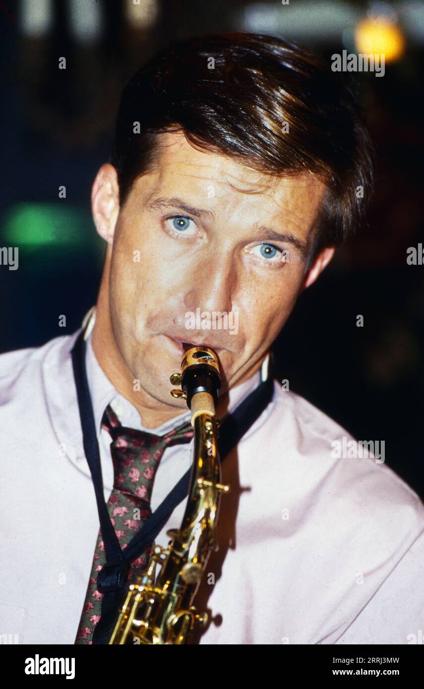 Michael Lesch, deutscher Schauspieler, Saxophon, Deutschland um 1995 ...