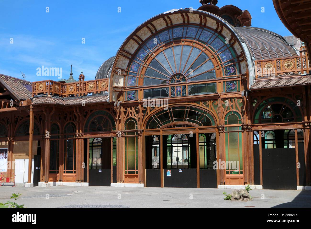 Evian source -Fotos und -Bildmaterial in hoher Auflösung – Alamy