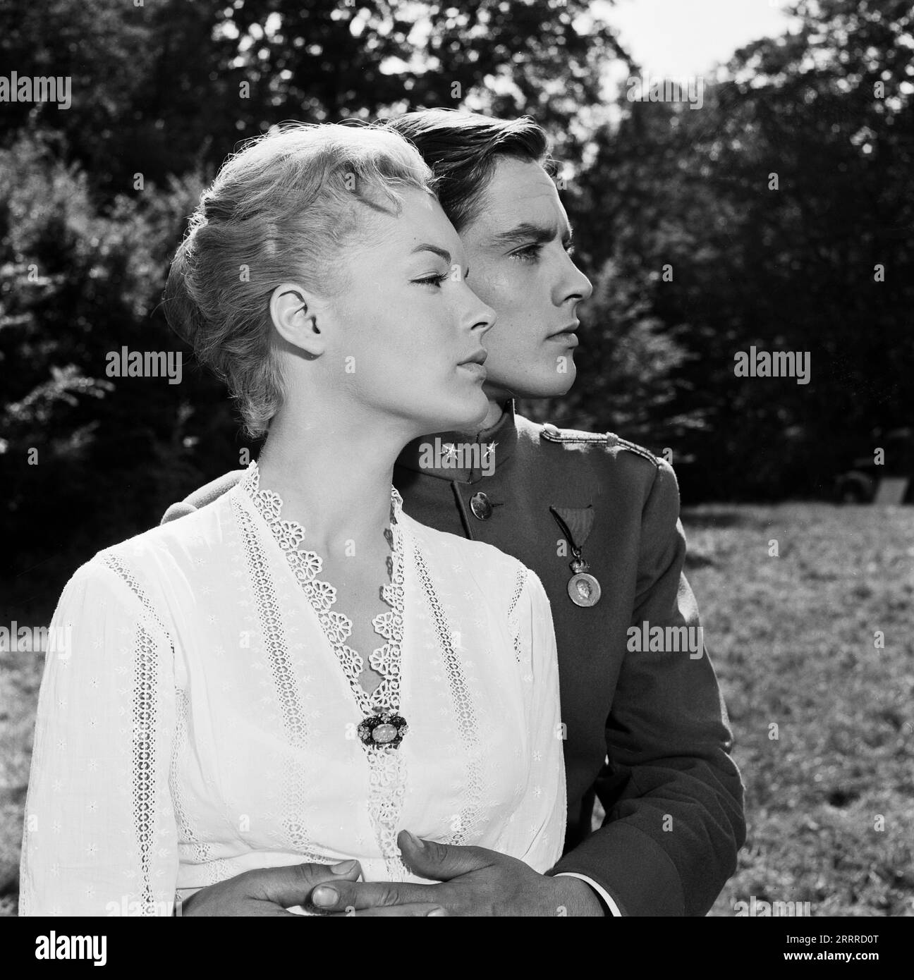 Alain delon e romy schneider -Fotos und -Bildmaterial in hoher ...