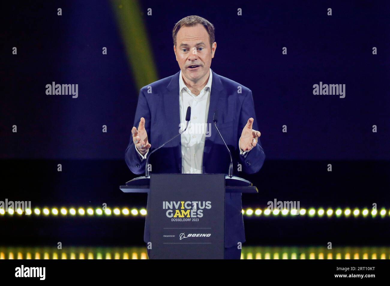 Stephan Keller bei der Eröffnung der Invictus Games Düsseldorf 2023 in ... Stephan Keller bei der Eröffnung der Invictus Games Düsseldorf 2023 in ...