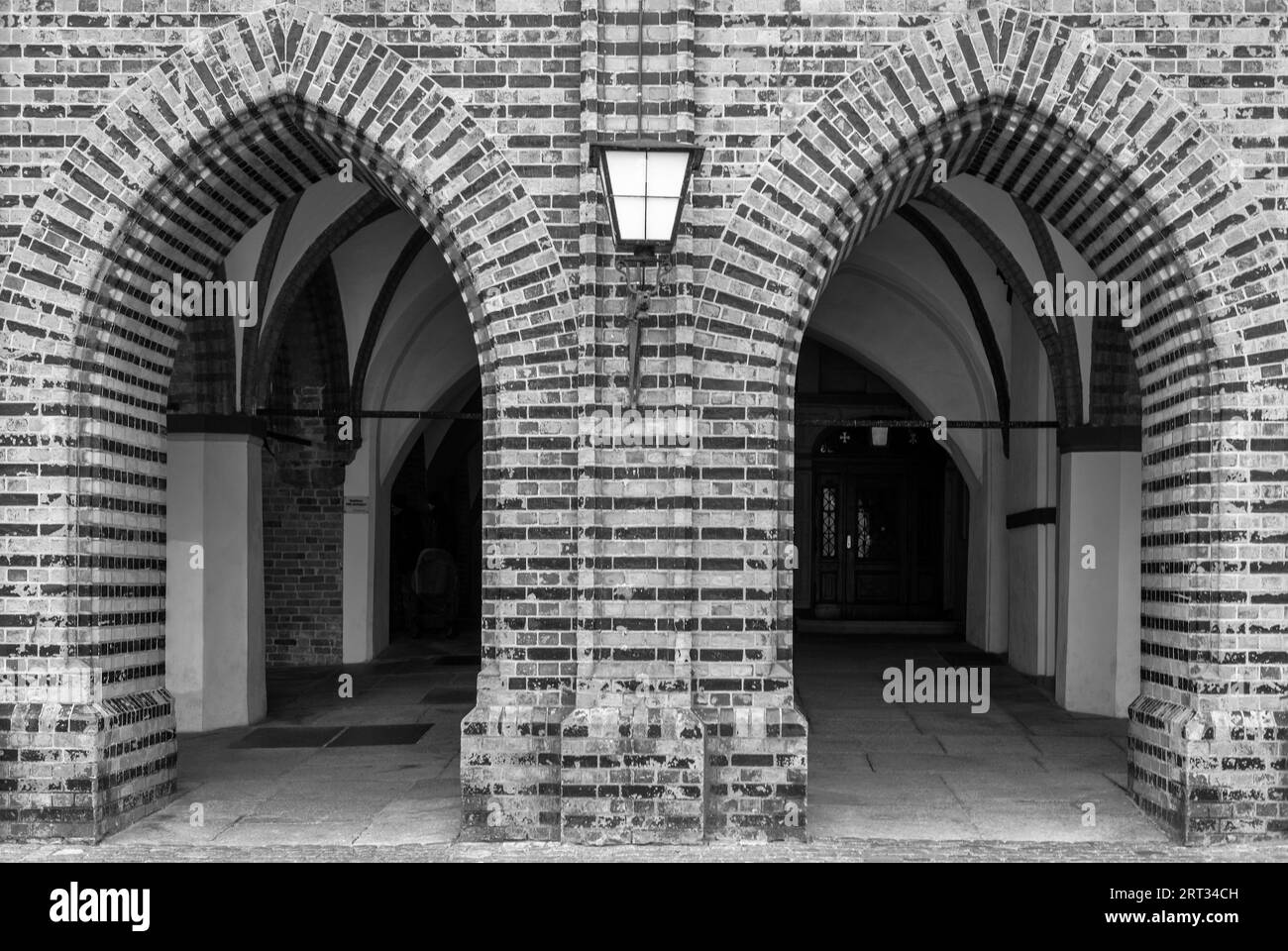 Stralsunder rathaus Schwarzweiß-Stockfotos und -bilder - Alamy