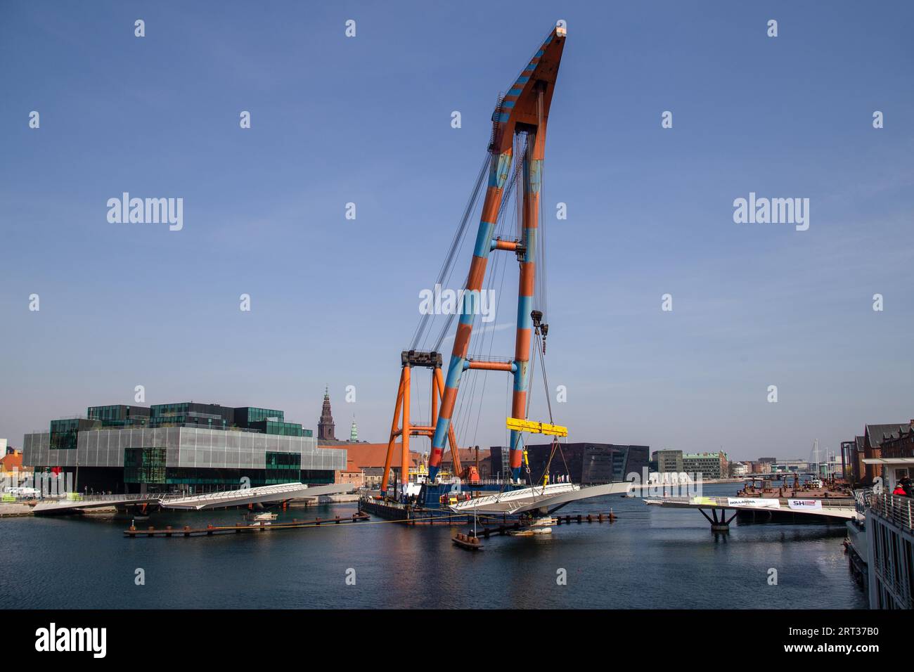 Hebo lift -Fotos und -Bildmaterial in hoher Auflösung – Alamy