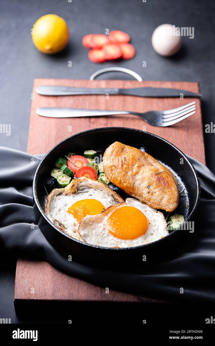 Food images for restaurants -Fotos und -Bildmaterial in hoher Auflösung ...