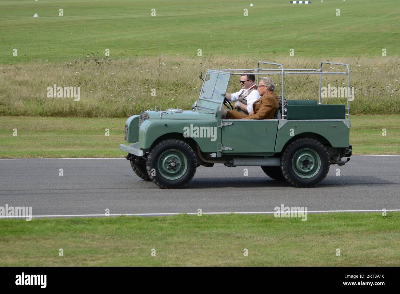 Serie 1 Land Rover, bestellt von King George VI. – Offizielles Fahrzeug ...