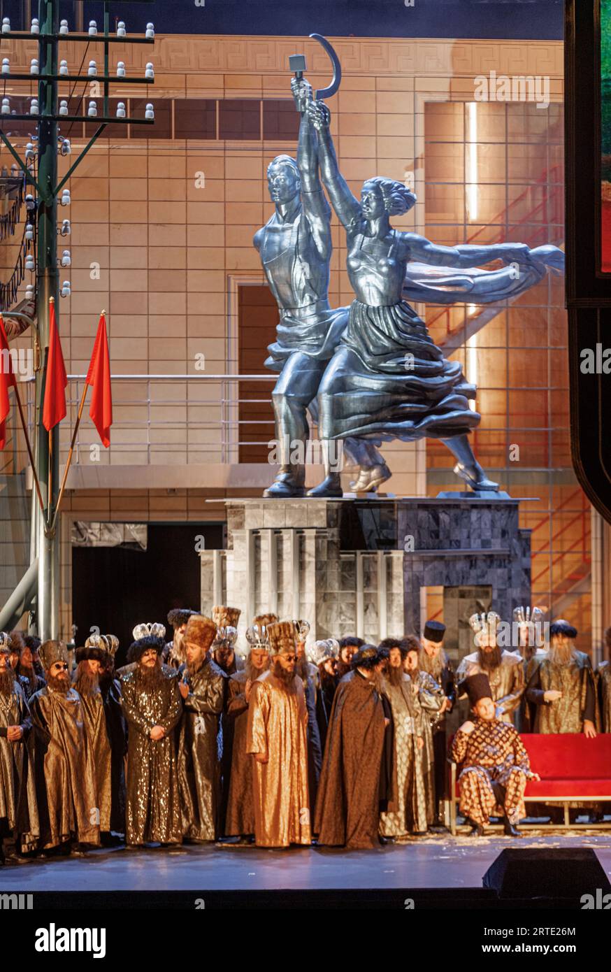 Hamburg, Deutschland. September 2023. Szene mit dem Chor während der ...