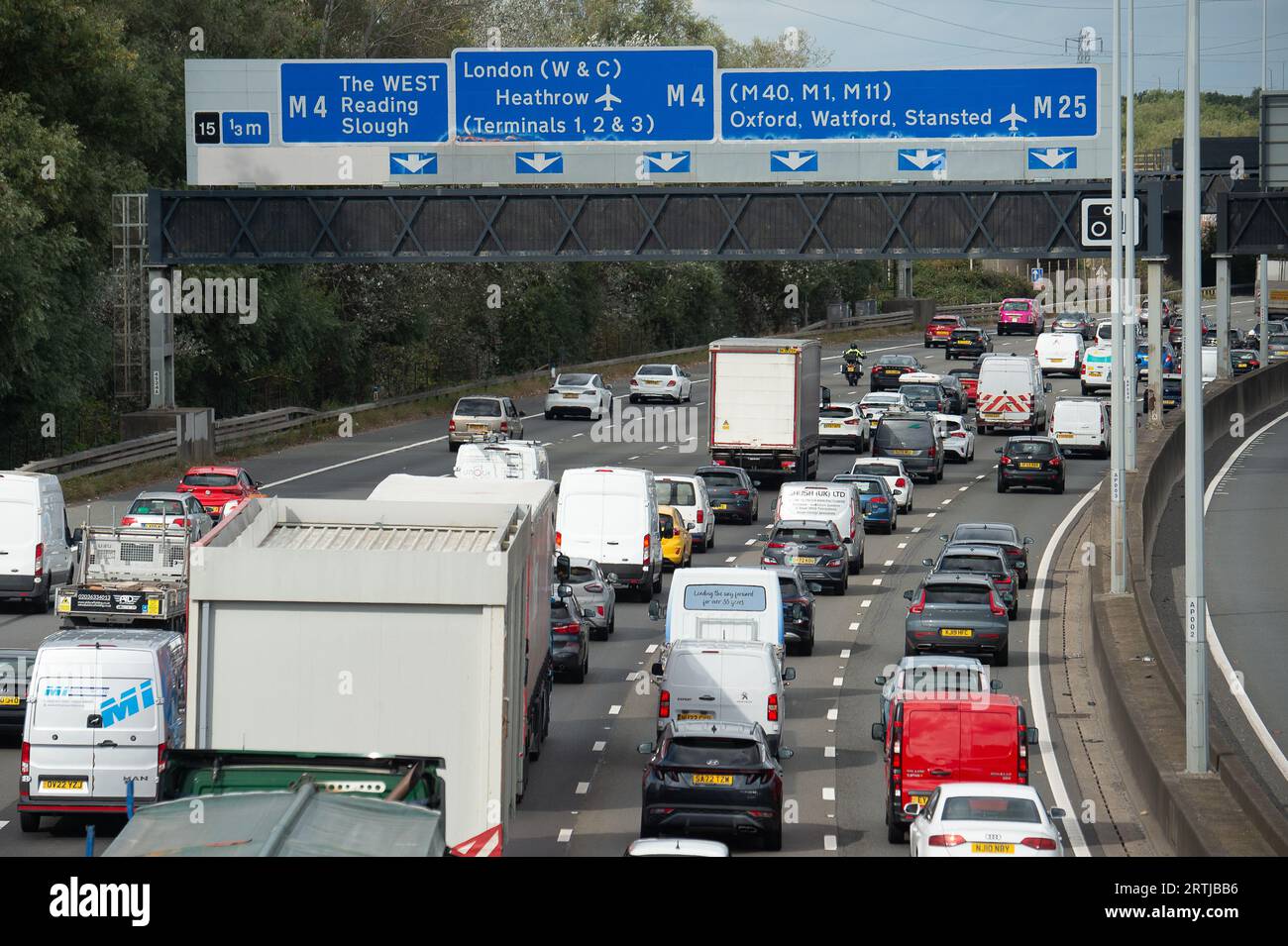 Colnbrook, Slough, Berkshire, Vereinigtes Königreich. September 2023 ...