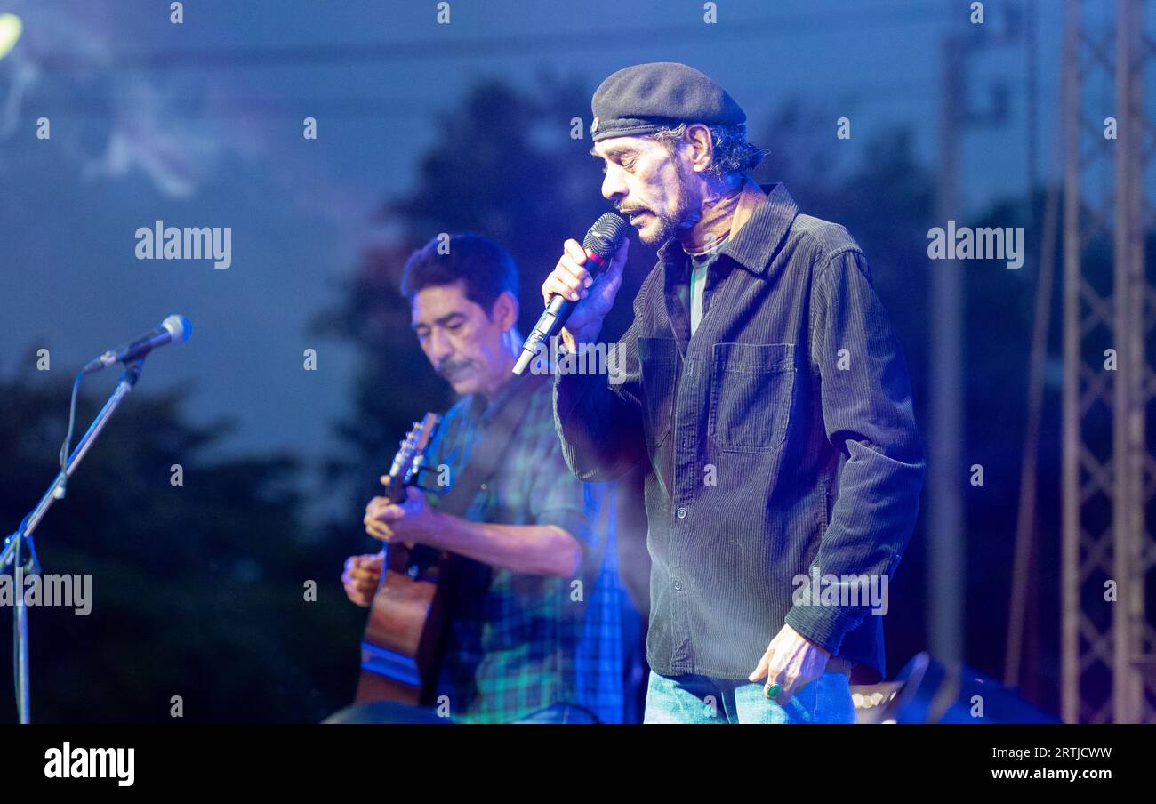 Muslime in thailand -Fotos und -Bildmaterial in hoher Auflösung – Alamy