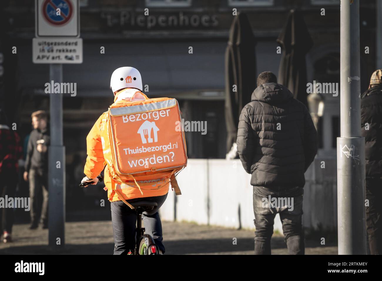 Thuisbezorgd logo -Fotos und -Bildmaterial in hoher Auflösung – Alamy