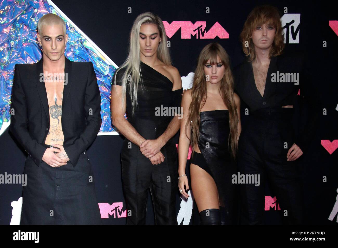 Damiano David, Ethan Torchio, Victoria de Angelis und Thomas Raggi von Maneskin bei der ...