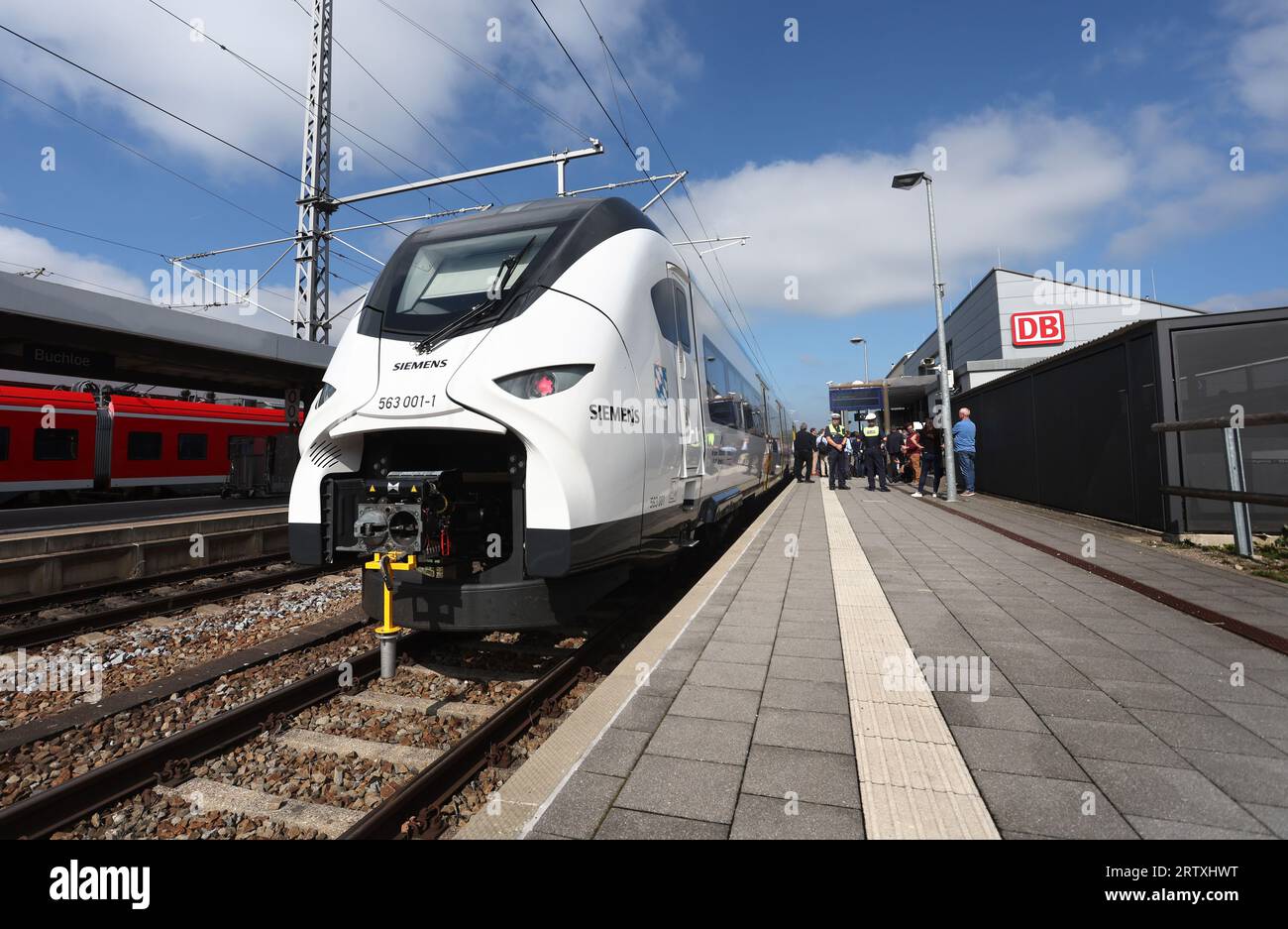 Bahnhof buchloe -Fotos und -Bildmaterial in hoher Auflösung – Alamy