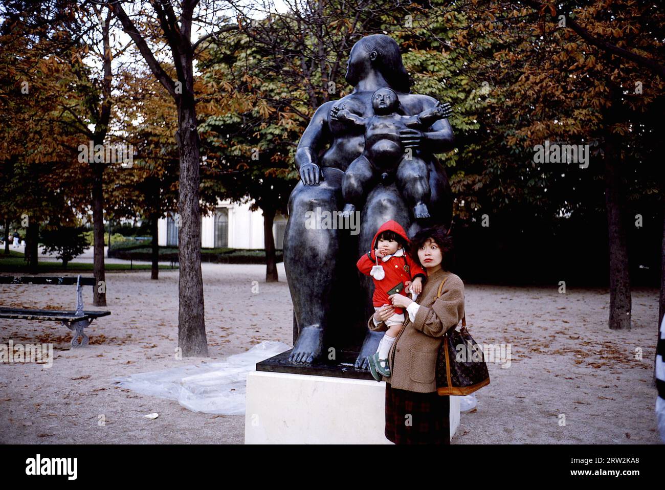 Fernando botero arbeitet -Fotos und -Bildmaterial in hoher Auflösung ...