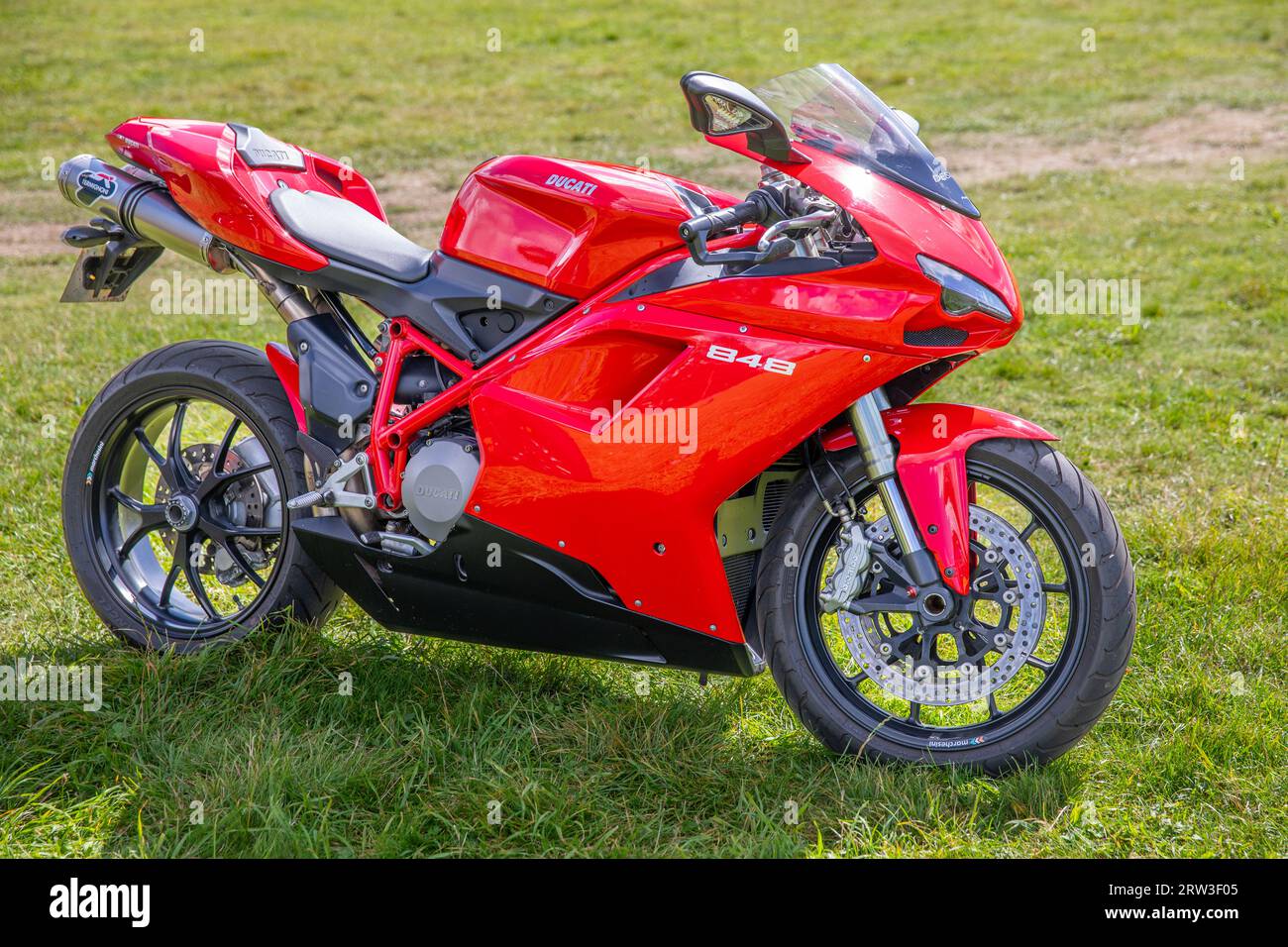Ducati 848 motorrad -Fotos und -Bildmaterial in hoher Auflösung – Alamy