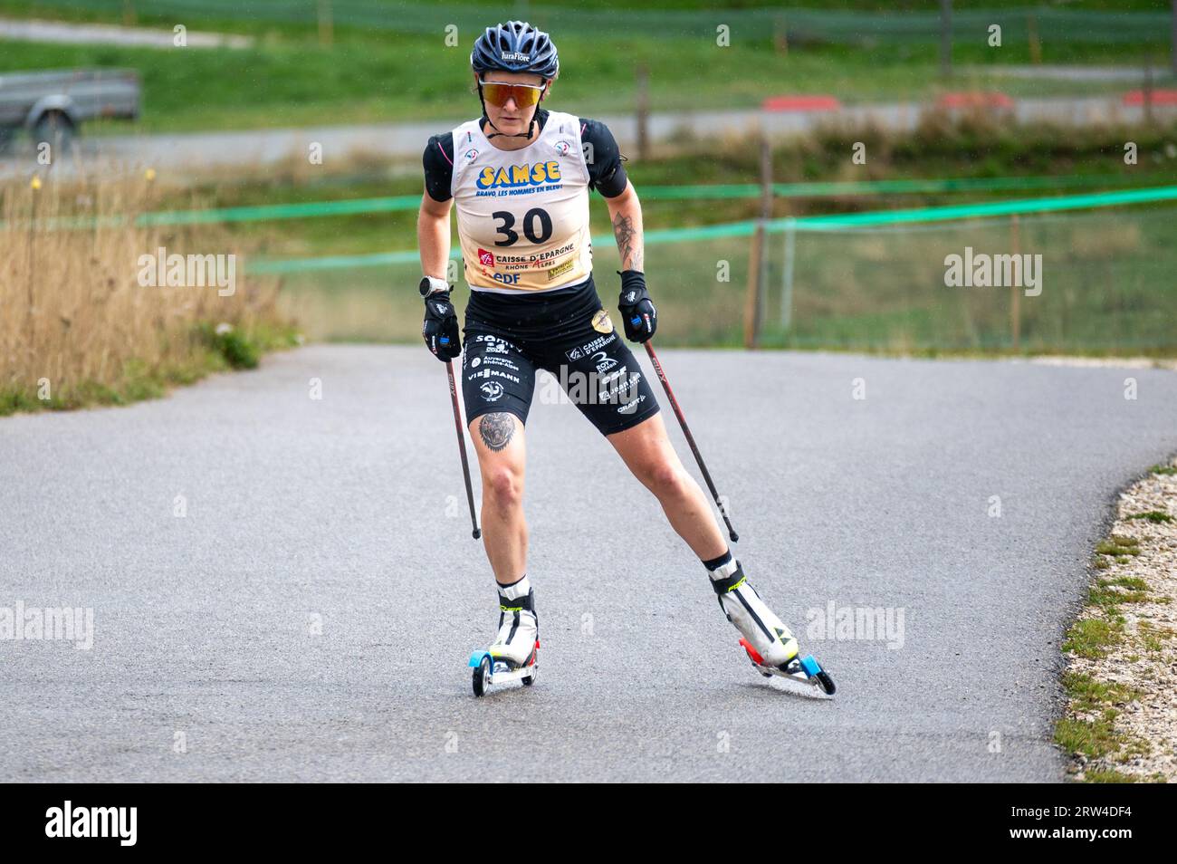 Lou Jeanmonnot während der Biathlon Summer Tour 2023 am 16. September ...