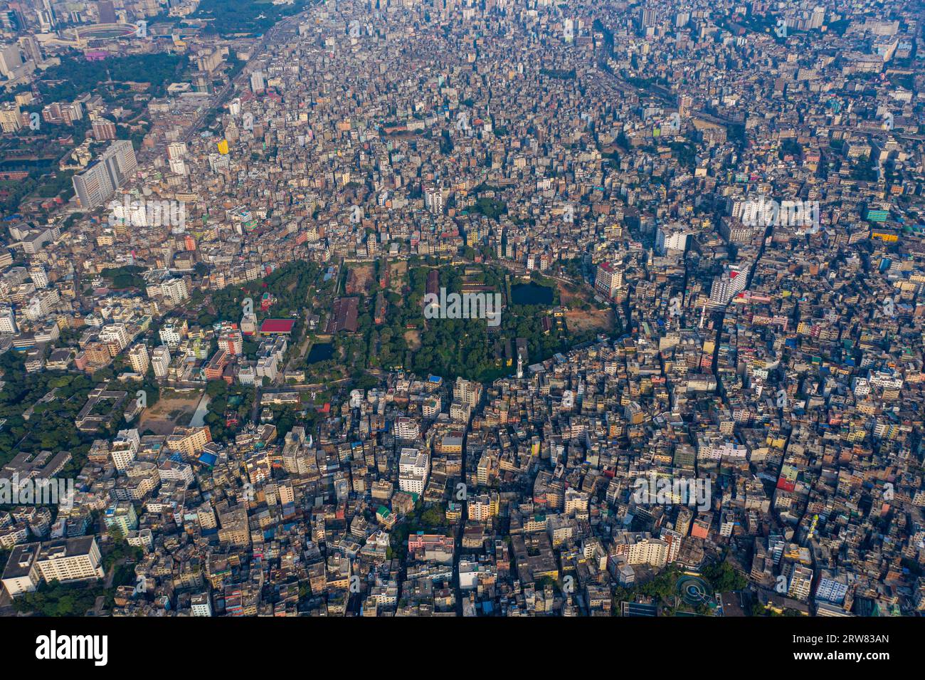 Luftaufnahme der dicht besiedelten stadt -Fotos und -Bildmaterial in hoher Auflösung - Seite 2 ...