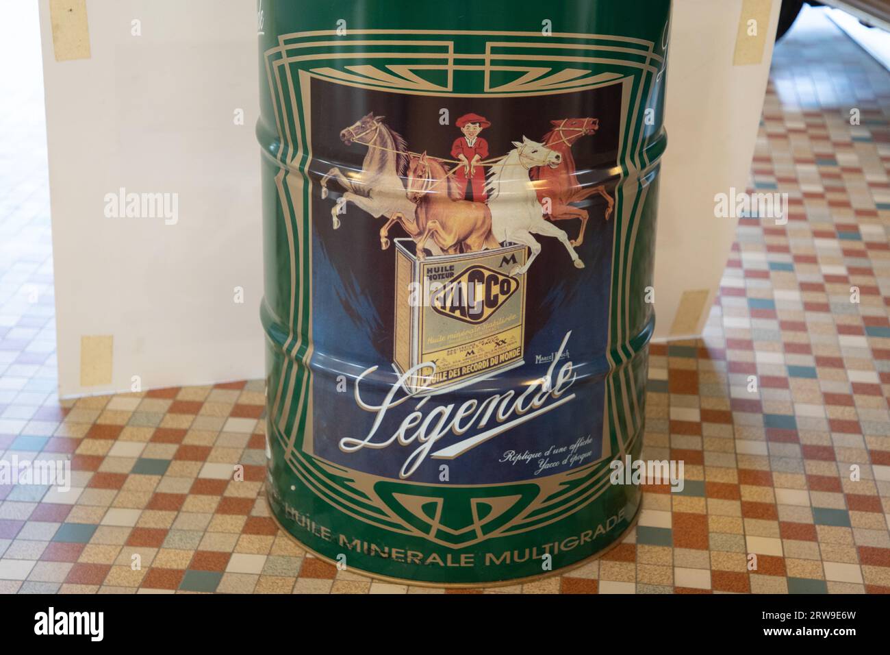 Yacco legende -Fotos und -Bildmaterial in hoher Auflösung – Alamy