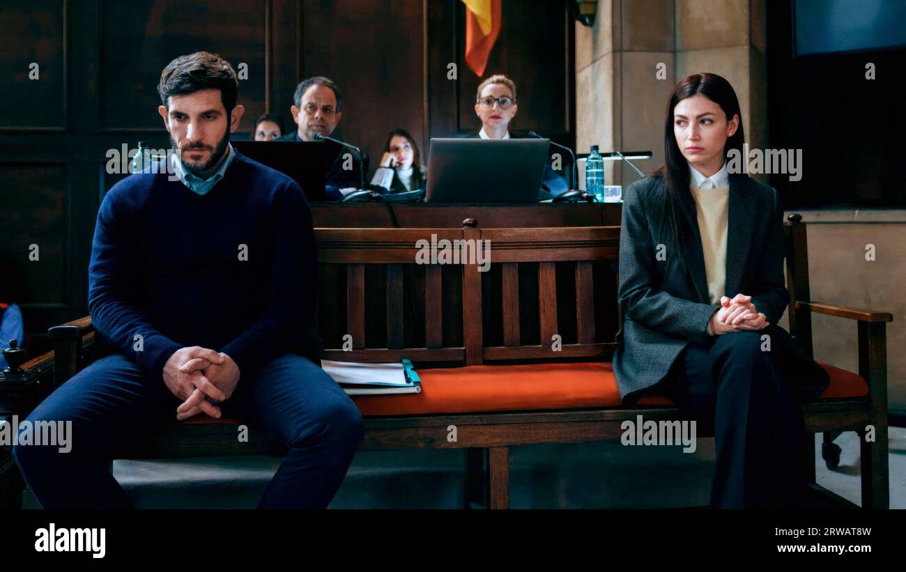 QUIM GUTIERREZ und URSULA CORBERO in BURNING BODY (2023 ...