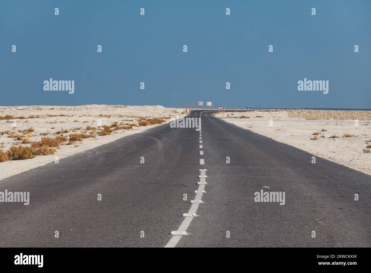 Bahrain landschaft -Fotos und -Bildmaterial in hoher Auflösung – Alamy