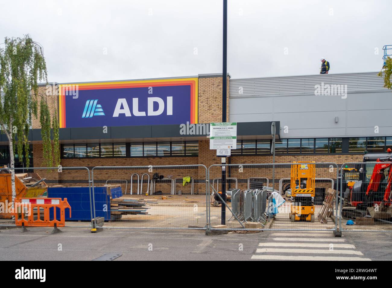 Einen neuen aldi bauen -Fotos und -Bildmaterial in hoher Auflösung – Alamy