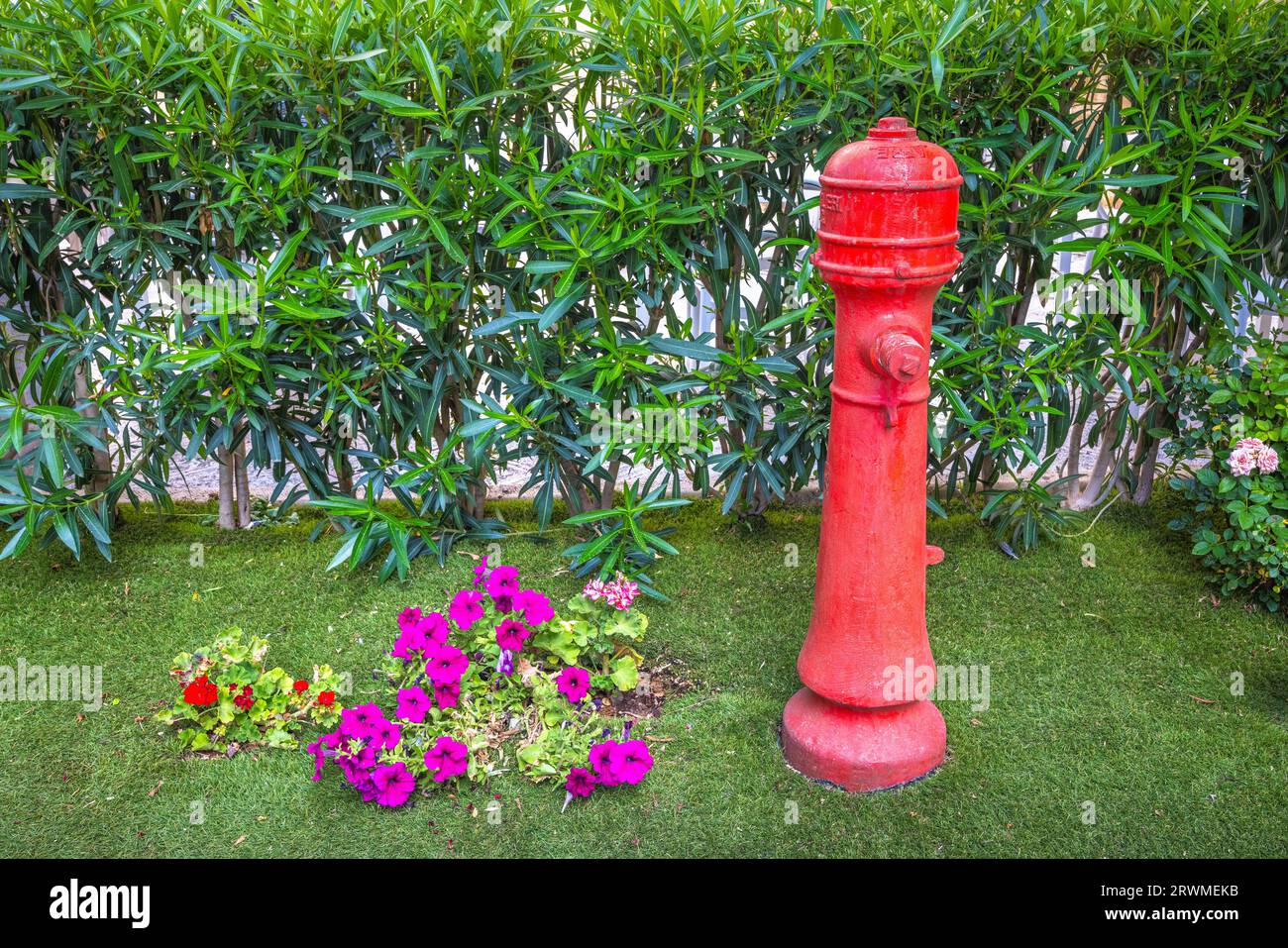 Hydranten symbol -Fotos und -Bildmaterial in hoher Auflösung – Alamy