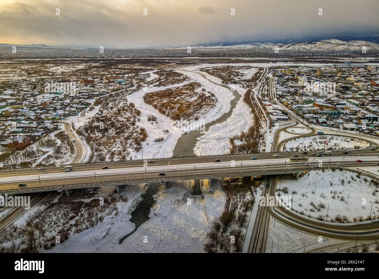 Siberian town -Fotos und -Bildmaterial in hoher Auflösung – Alamy
