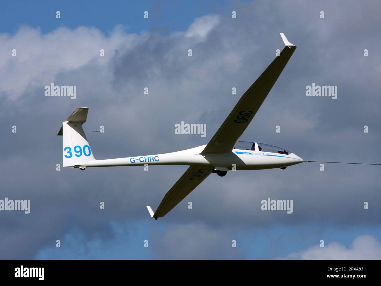 Elan segelflugzeug -Fotos und -Bildmaterial in hoher Auflösung – Alamy