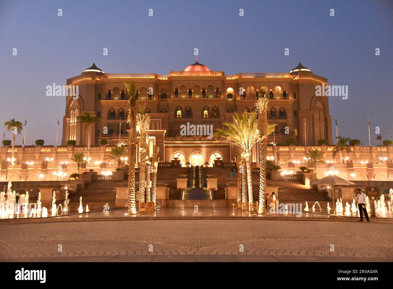Mandarin oriental emirates palace -Fotos und -Bildmaterial in hoher ...