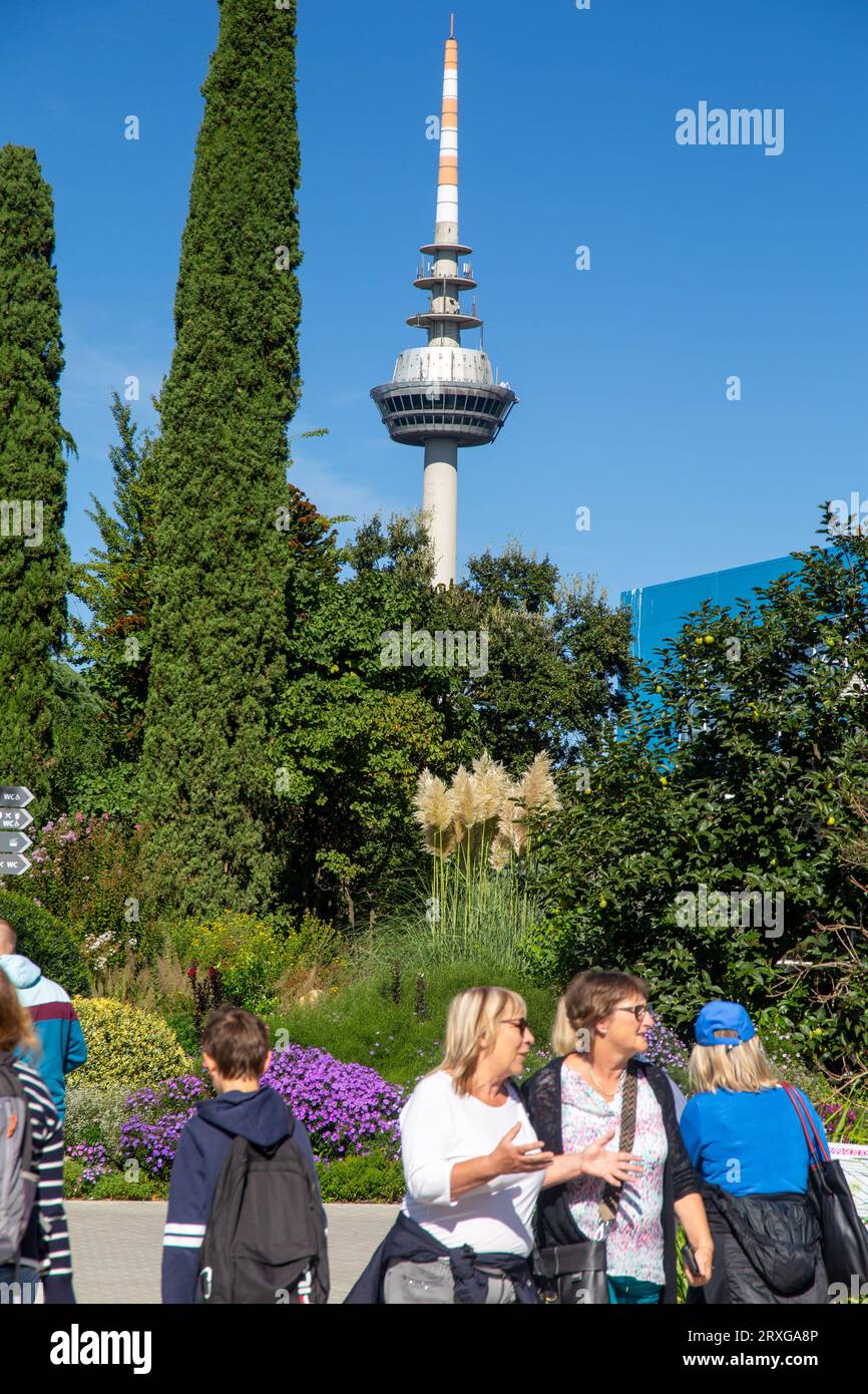 BUGA (Bundesgartenschau) Mannheim 2023: Große Besucherzahlen bei gutem Wetter am letzten Sonntag ...