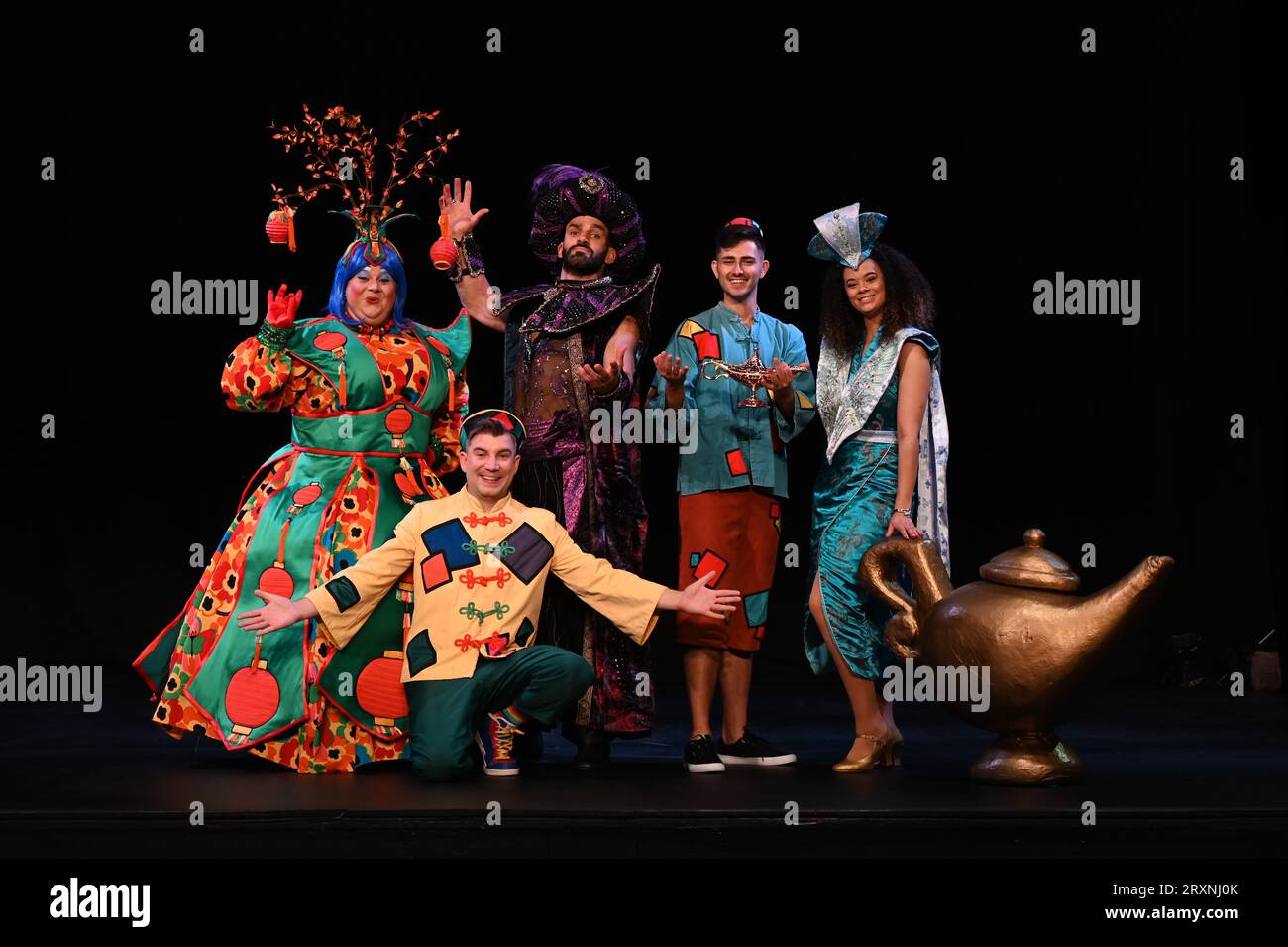 Wird Aladdin den Tag retten? Wird Prinzessin Jasmine sich zurechtfinden ...