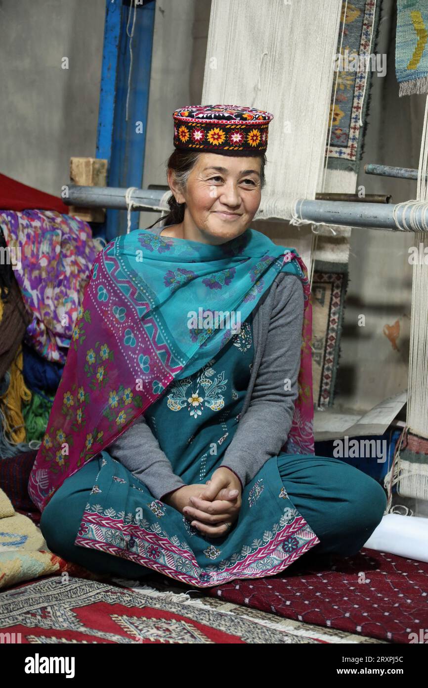 Handicrafts of pakistan -Fotos und -Bildmaterial in hoher Auflösung – Alamy