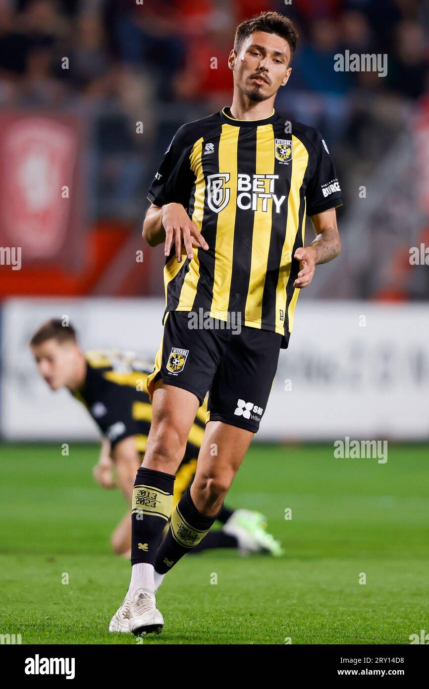 ENSCHEDE, NIEDERLANDE - SEPTEMBER 27: Dominik Oroz (Vitesse Arnhem ...