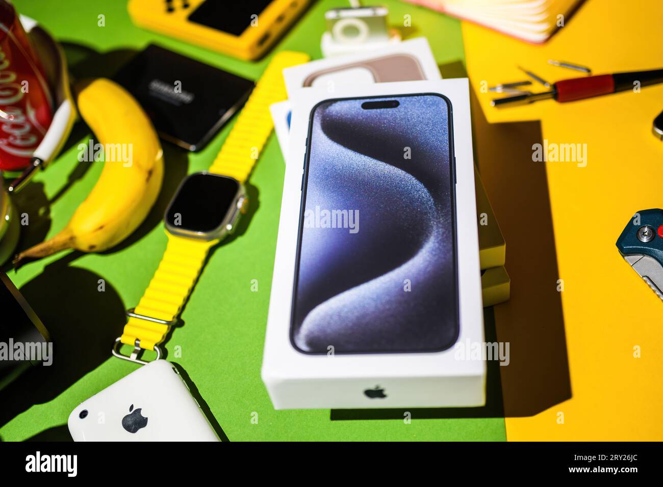 Neuestes apple iphone 15 pro max -Fotos und -Bildmaterial in hoher ...