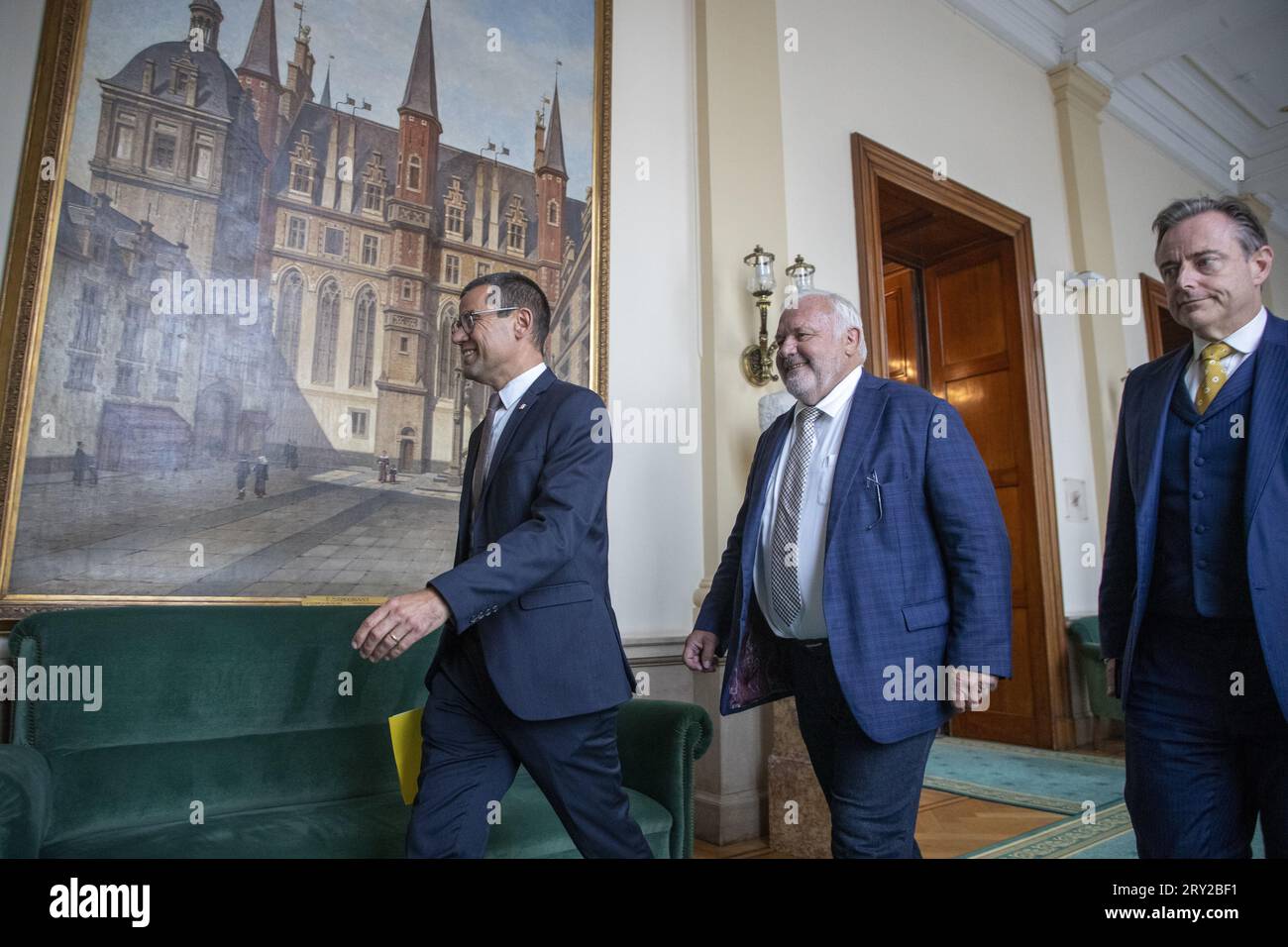 Sander Loones von N-VA, Jean-Marie Dedecker und Bart de Wever ...