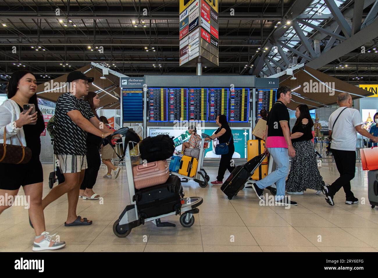 Sat 1 terminal -Fotos und -Bildmaterial in hoher Auflösung – Alamy