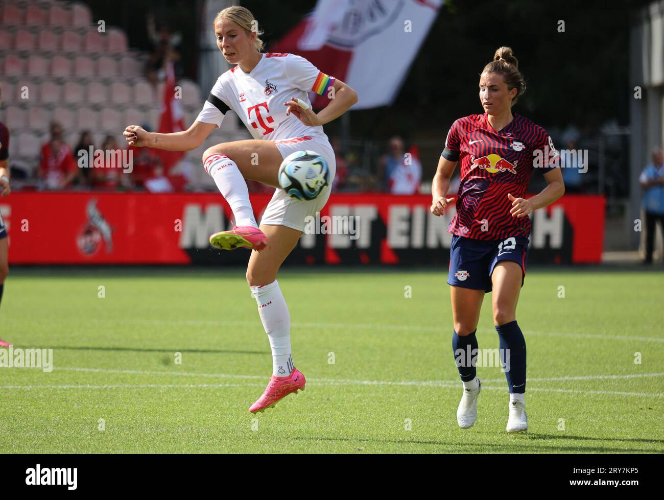 Google pixel frauenbundesliga 2023 -Fotos und -Bildmaterial in hoher ...