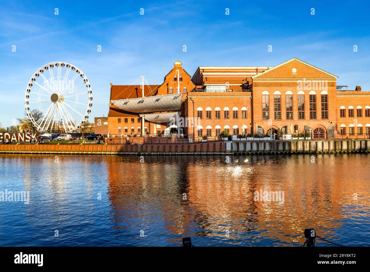 Ferris Wheel Inner Harbor Port Motlawa River historische Altstadt von ...
