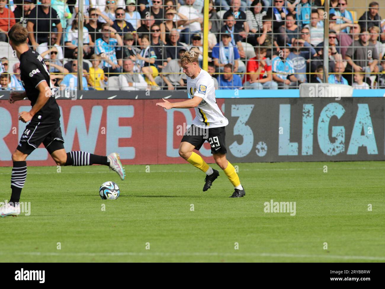 München, Deutschland 30. September 2023: Fussball, Herren, 3.Liga, Saison 2023/2024, TSV 1860 ...