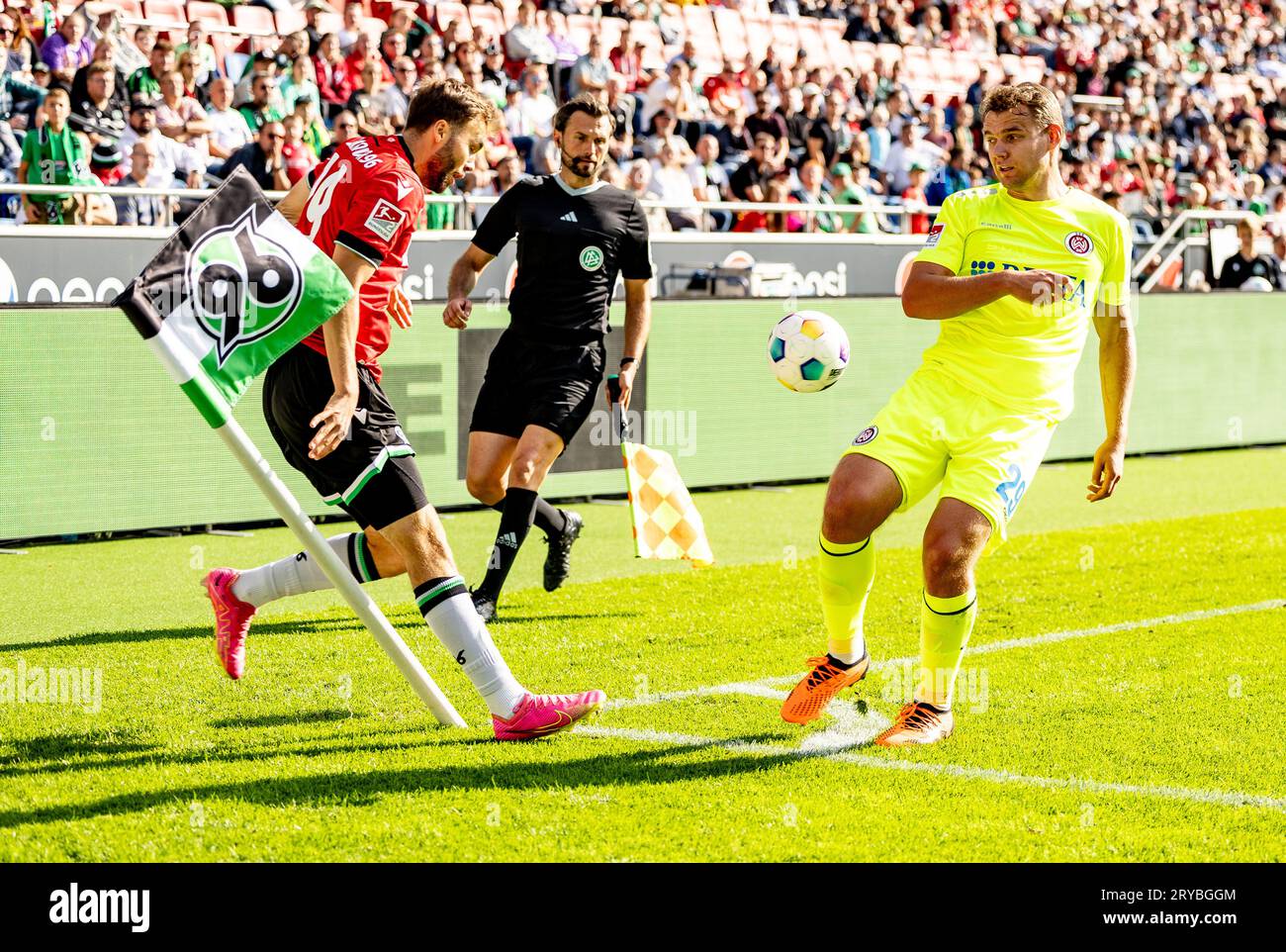 Hannover, Deutschland. September 2023 30. Fußball: 2. Bundesliga, Hannover 96 - SV Wehen ...