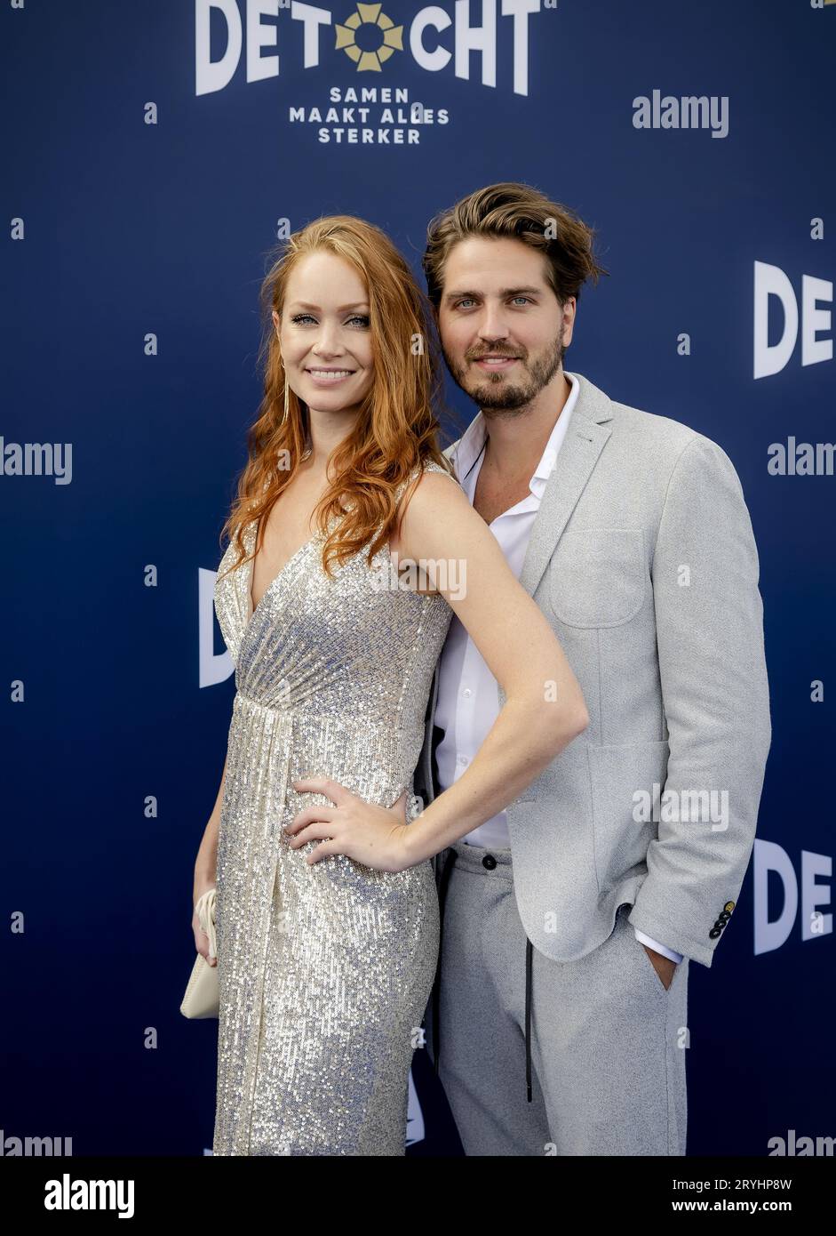 LEEUWARDEN - Bertrie Wierenga und ihr Partner Dorian Bindels auf dem ...