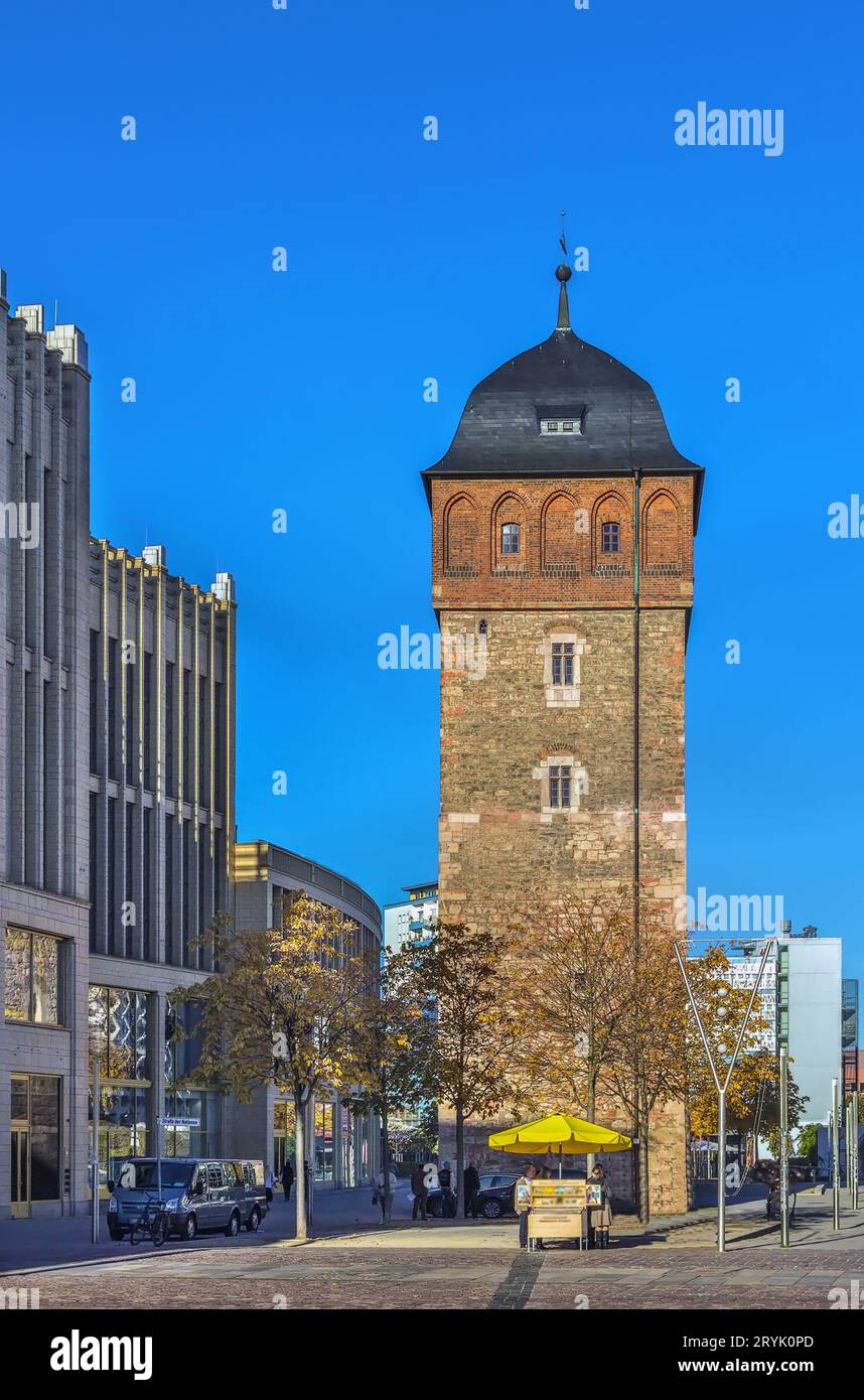 Roter turm chemnitz -Fotos und -Bildmaterial in hoher Auflösung – Alamy