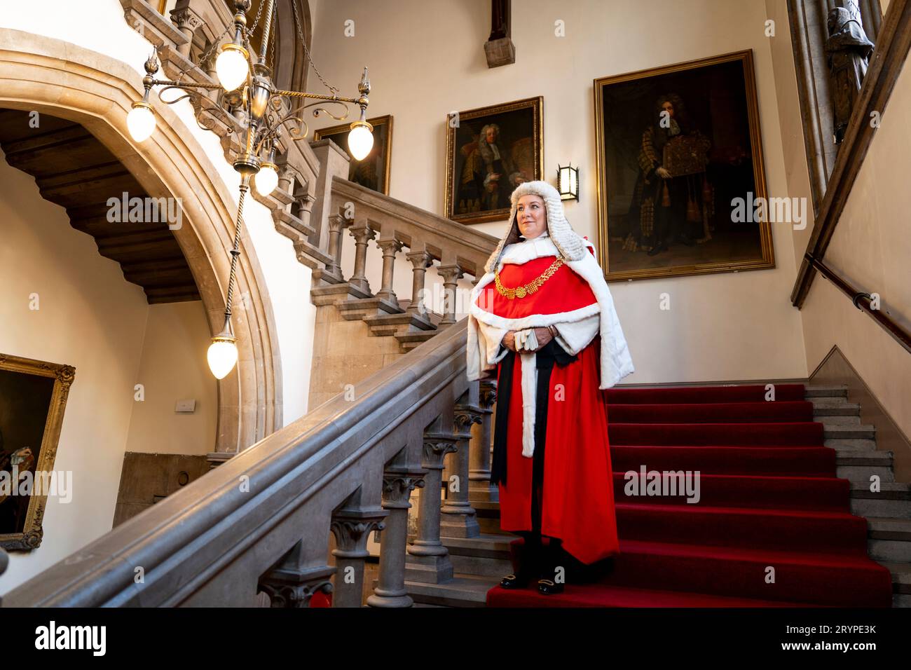 Die neue Lord Chief Justice, Dame Sue Carr, an den Royal Courts of ...