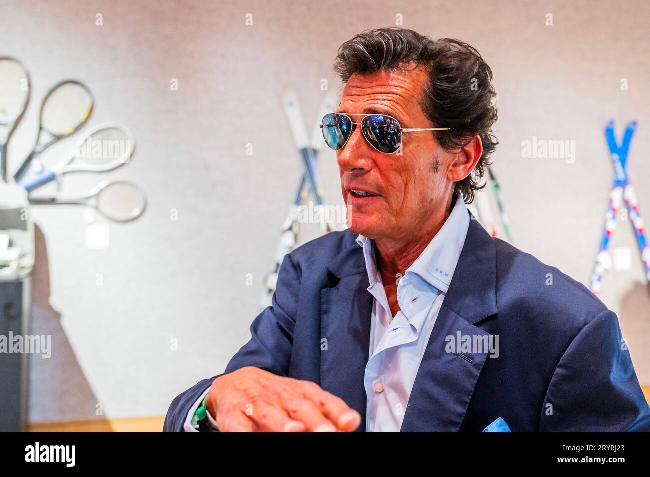 London, Großbritannien. Oktober 2023. Geoffrey Moore (sein Sohn ...