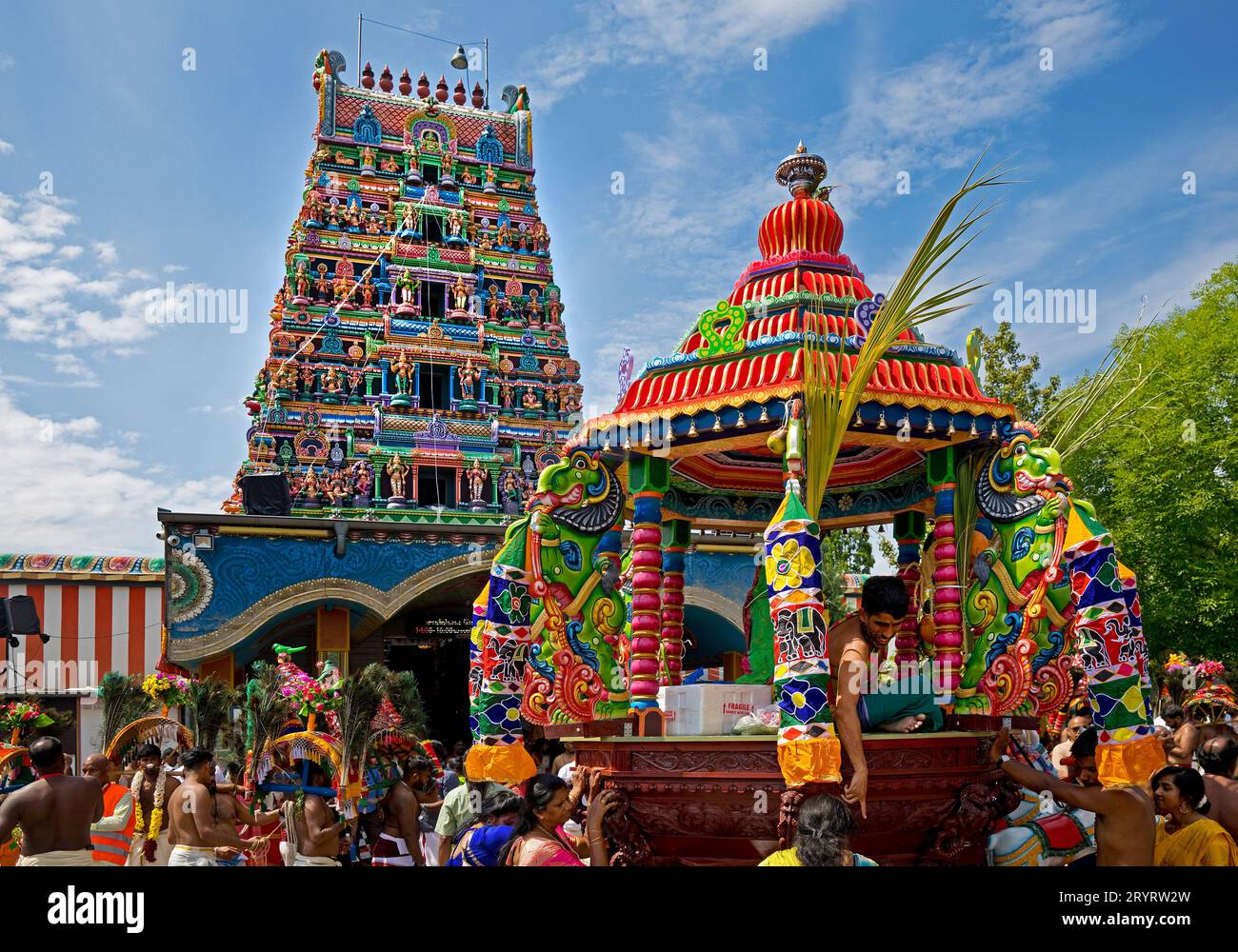 Goettin sri kamadchi ampal -Fotos und -Bildmaterial in hoher Auflösung ...