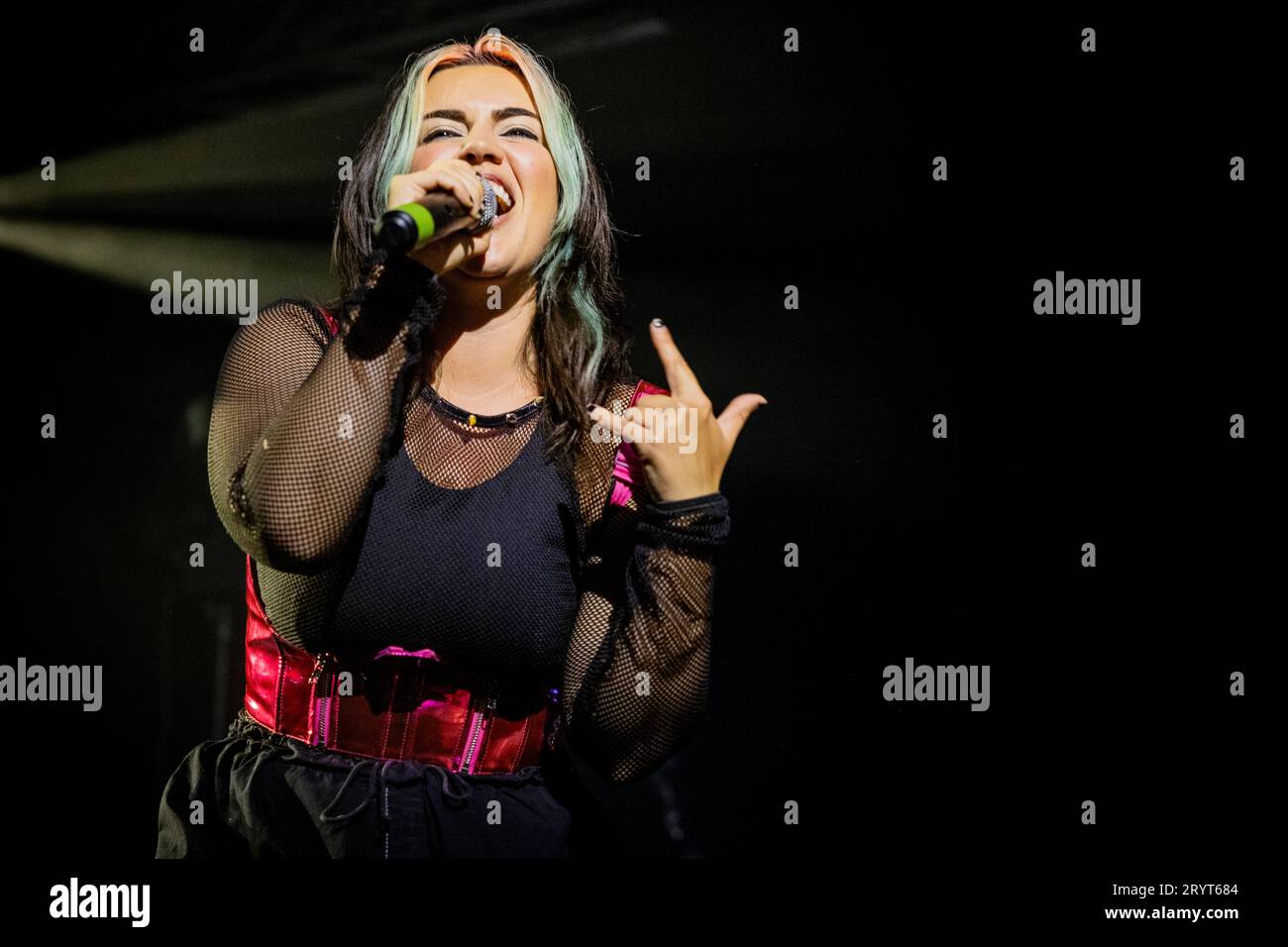 Geena fontanella musikerin -Fotos und -Bildmaterial in hoher Auflösung ...