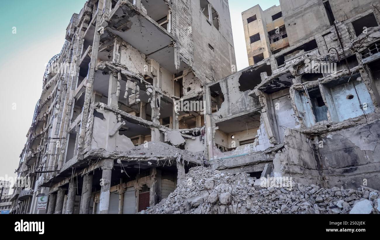 Hama, Syrien. Dezember 2024. Die Zerstörung in Homs ist noch sichtbar ...