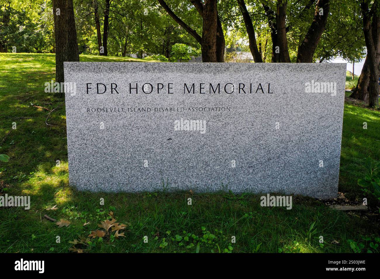 NEW YORK, USA - 28. AUGUST 2024 - FDR Hope Memorial im Southpoint Park am südlichen Ende von ...