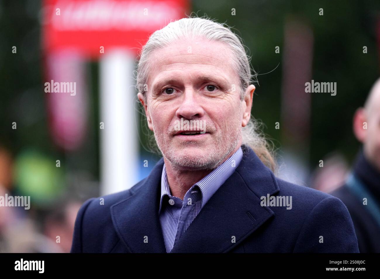 Ehemaliger Fußballspieler Emmanuel Petit am King George VI Chase Day ...